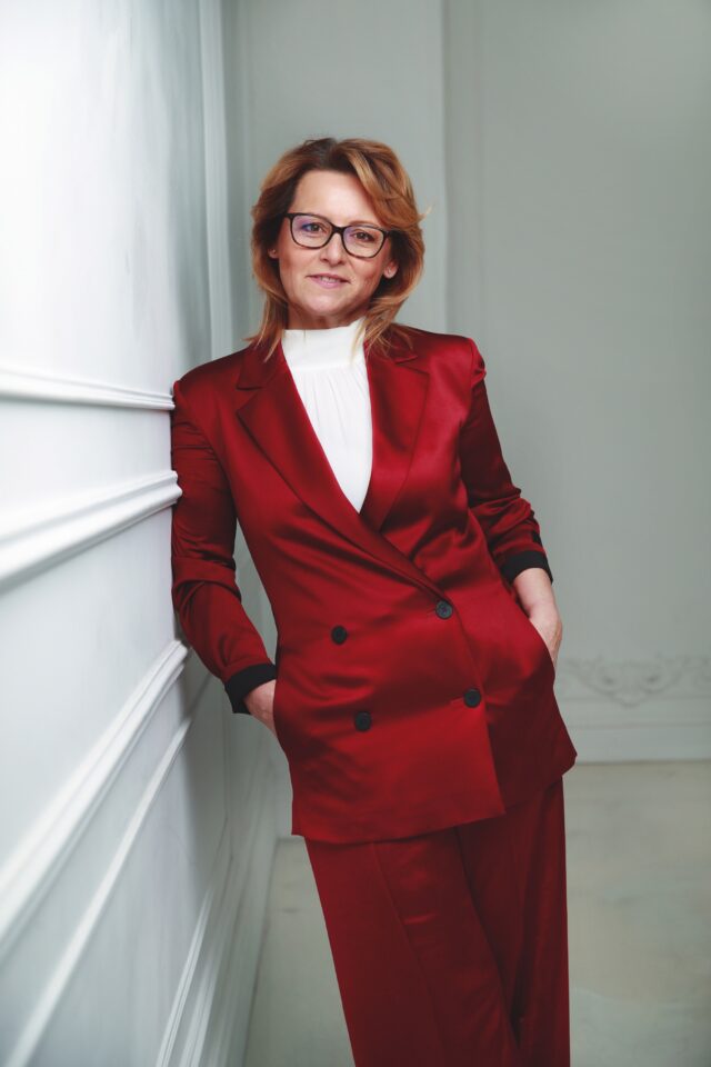 Lenka Čapková – Czech & Slovak Leaders